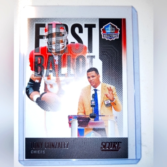 NFL | Toys | Kc Chiefs Tony Gonzalez Card | Poshmark